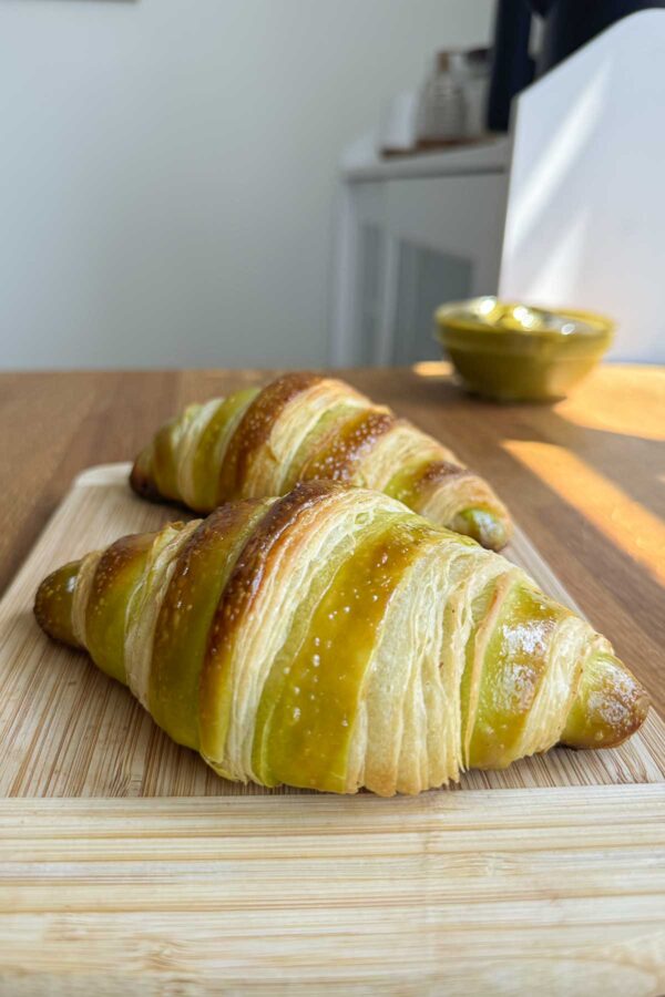 Homemade Pistachio Croissants Recipe - Jesha's